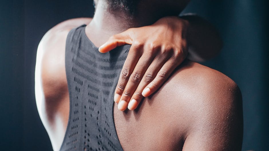 3 Tips for Choosing the Best Neck Surgeon - Howell Allen Clinic